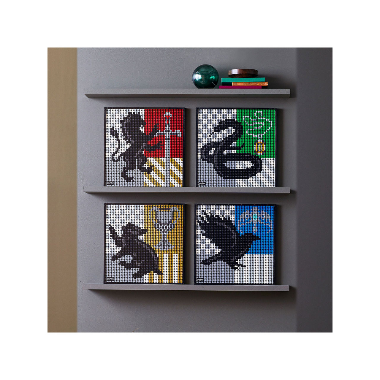 LEGO Harry Potter™ Hogwarts™ Crests