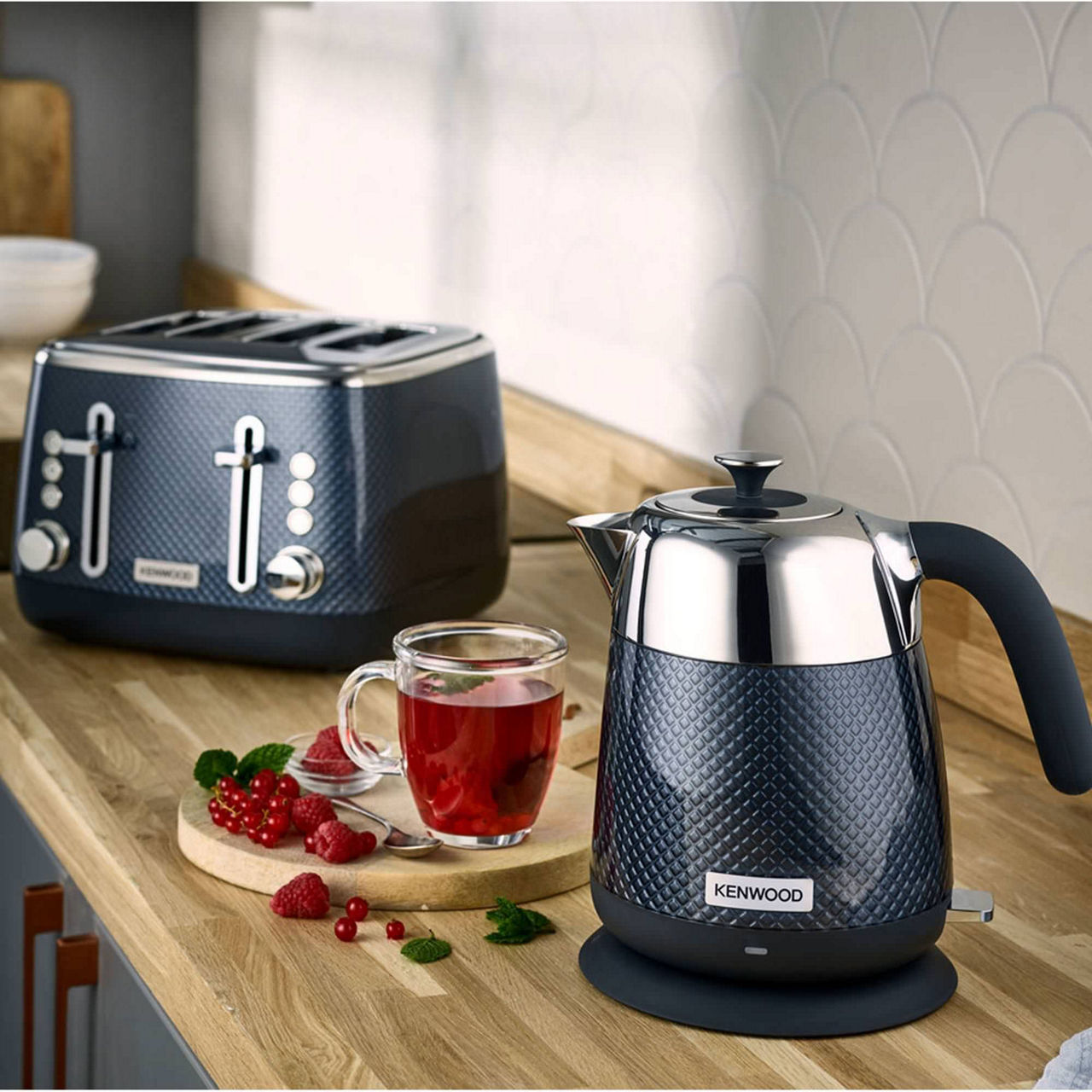KENWOOD Mesmerine 4 Slice Toaster