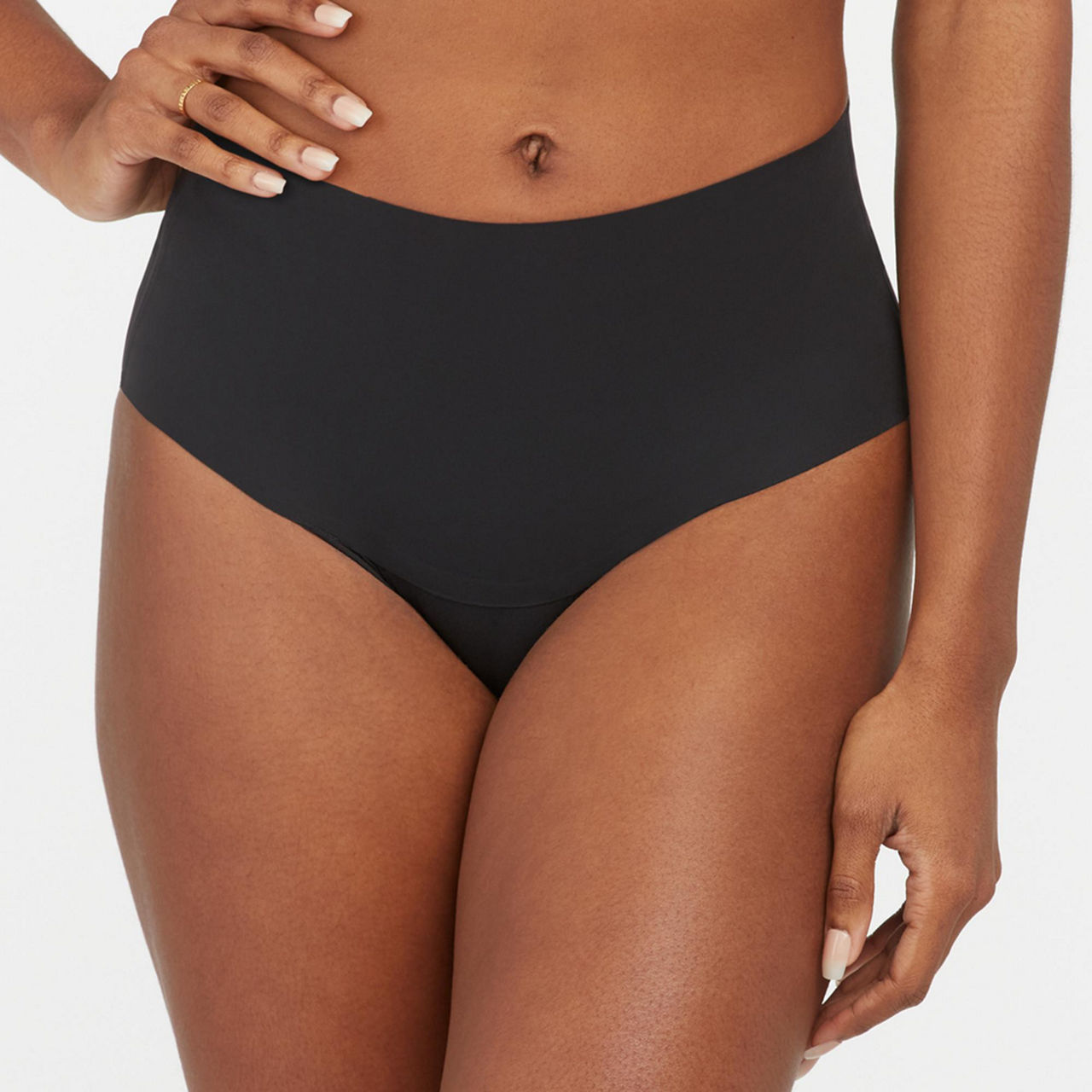 SPANX Undie tectable Light Control Briefs Very Black