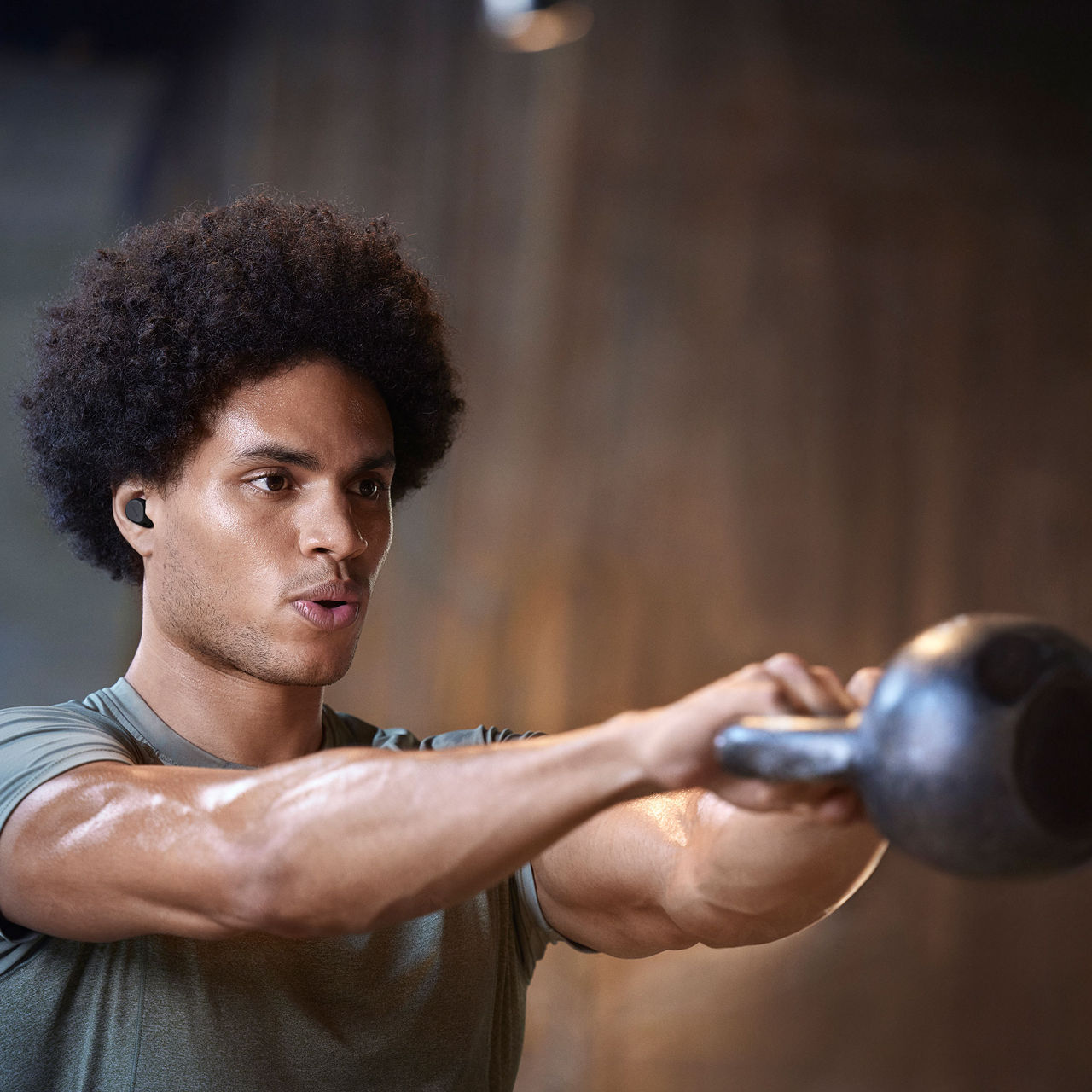 JABRA Elite 7 Active True Wireless Sports Earbuds with Shakegrip™ and ...