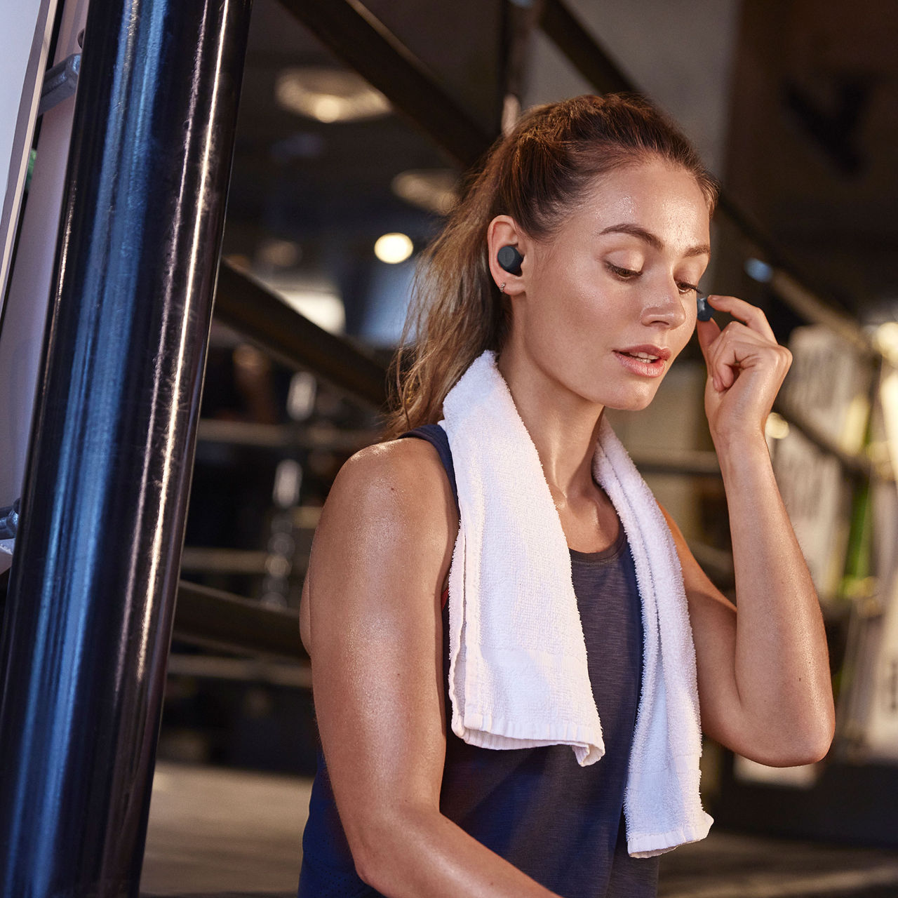 JABRA Elite 7 Active True Wireless Sports Earbuds with Shakegrip™ and Active Noise Cancellation