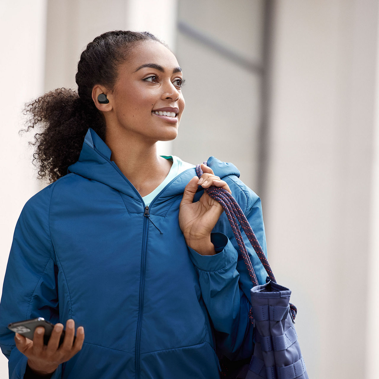 JABRA Elite 7 Active True Wireless Sports Earbuds with Shakegrip™ and ...