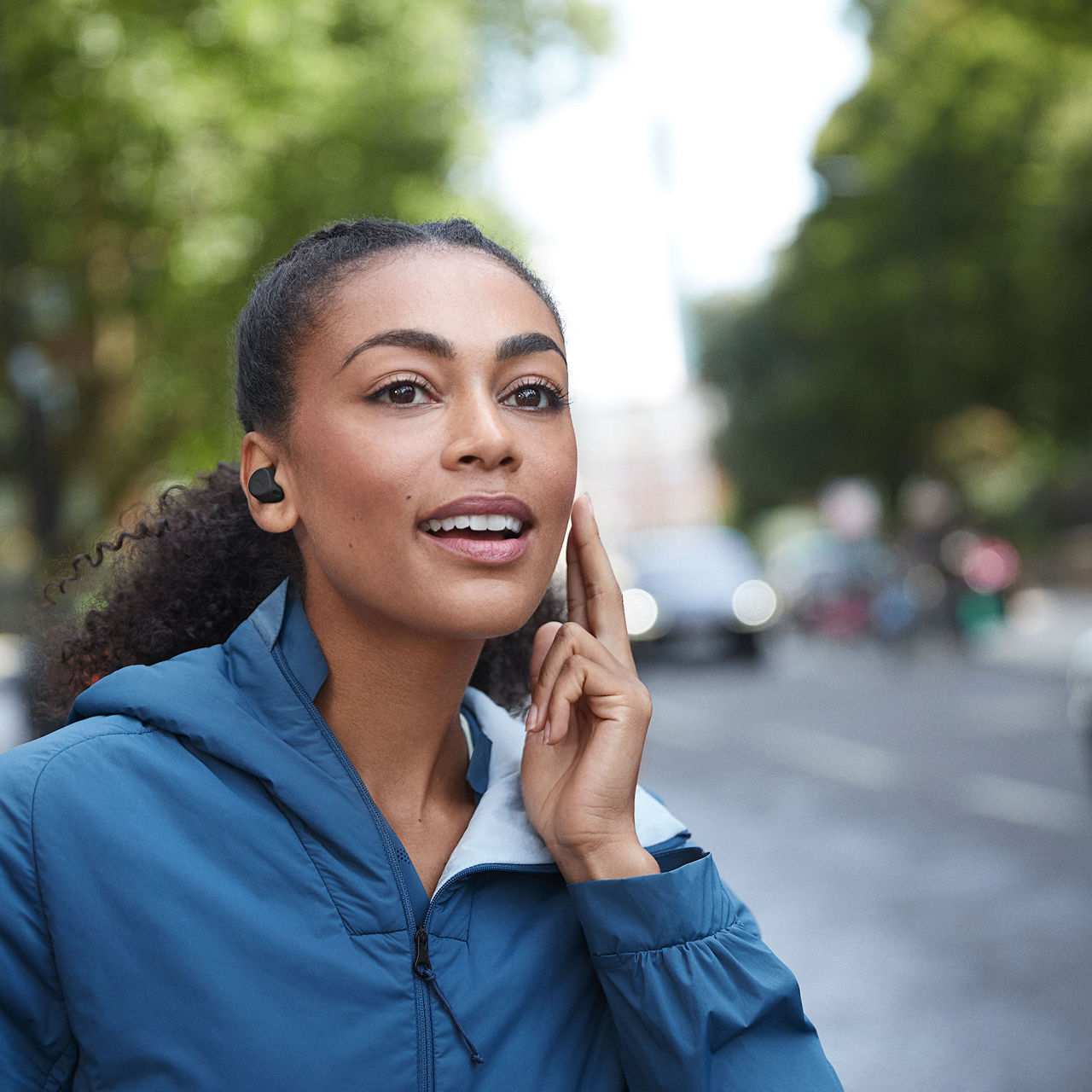 JABRA Elite 7 Active True Wireless Sports Earbuds with Shakegrip™ and Active Noise Cancellation