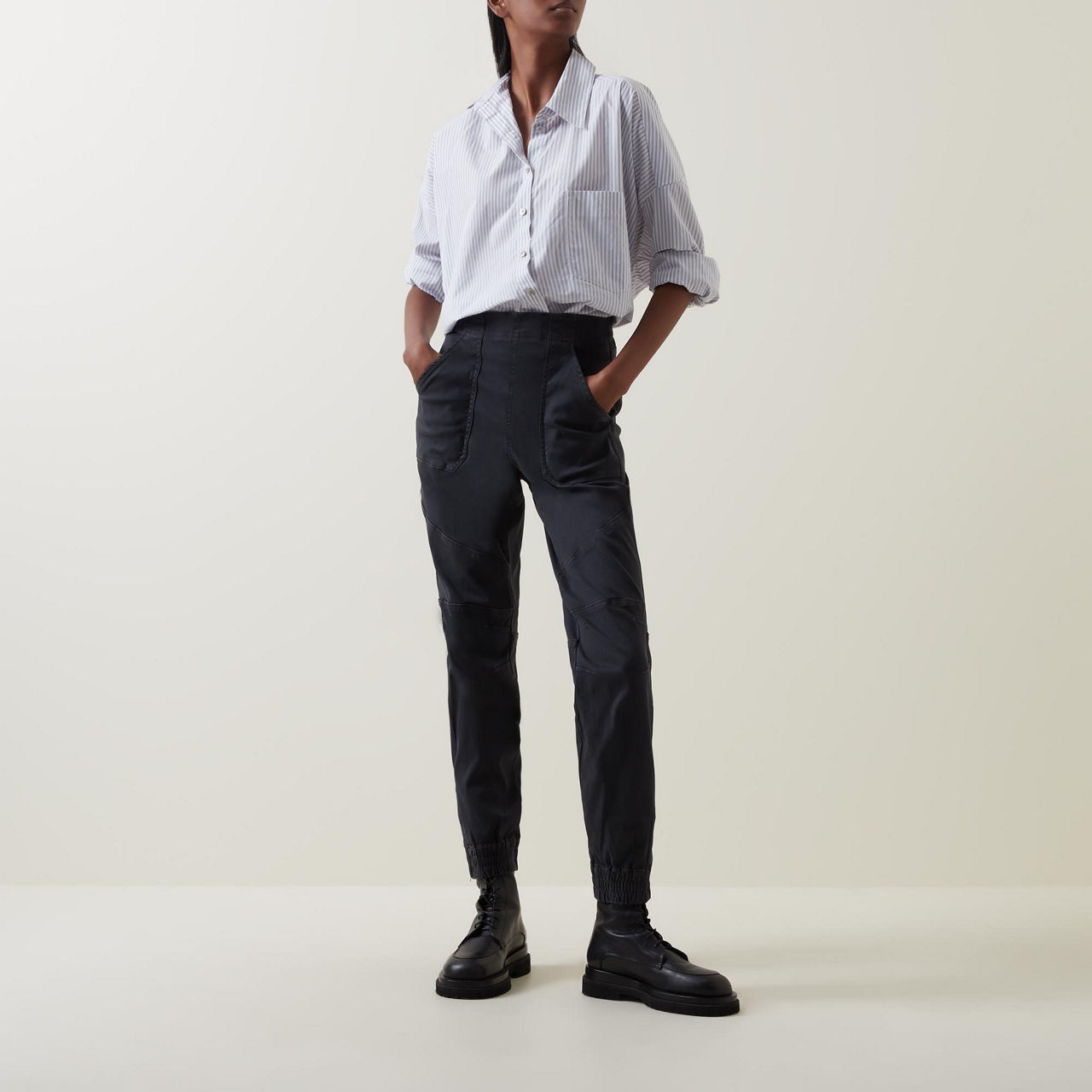 SPANX Twill Cargo Sweatpants