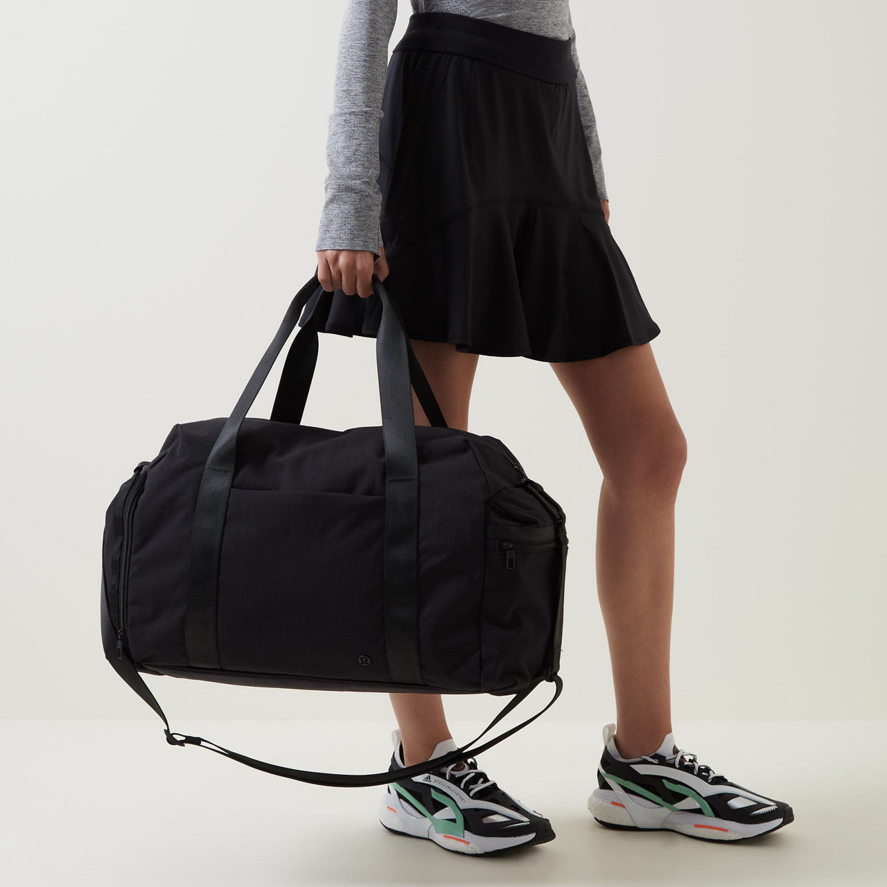 LULULEMON Command The Day Duffle Bag