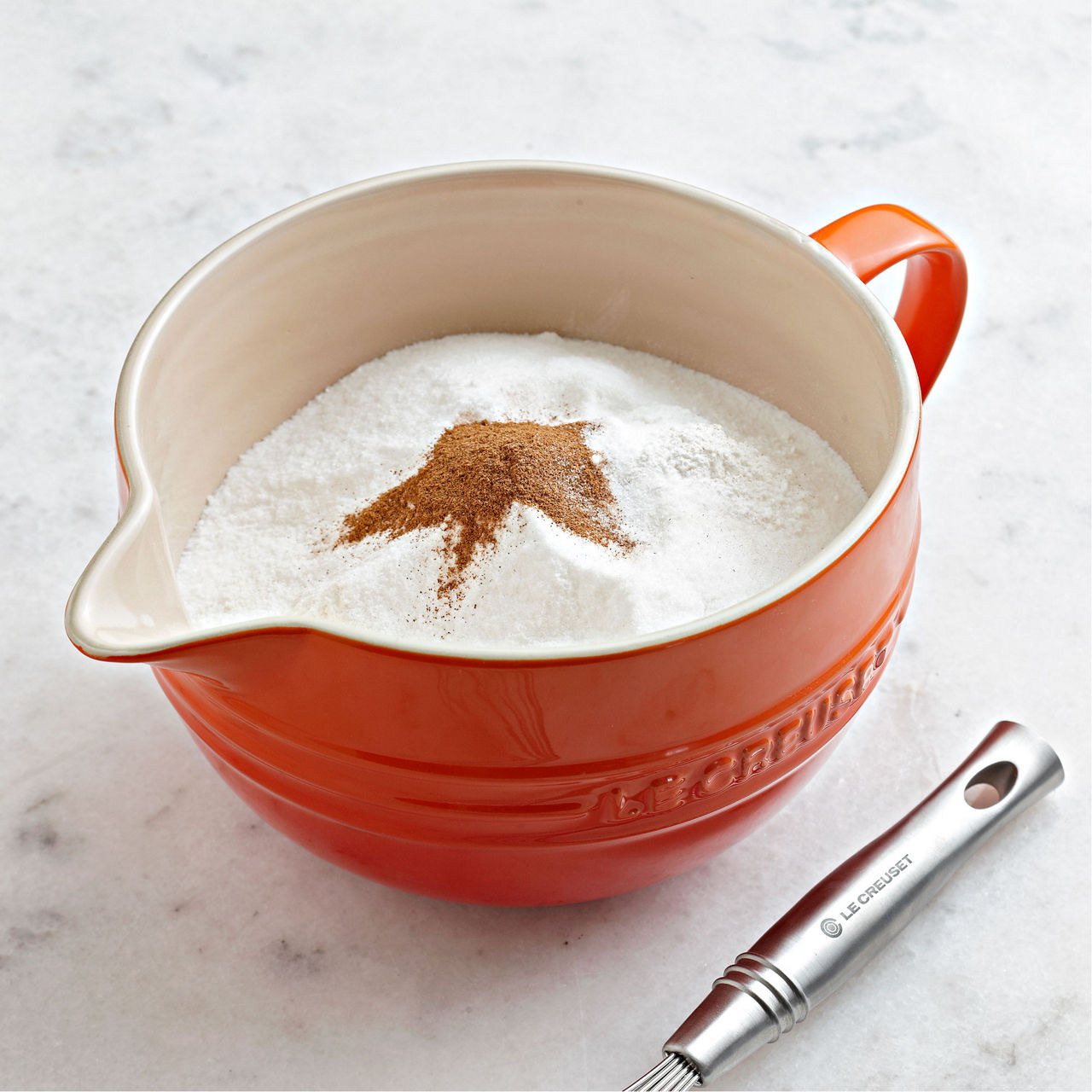 LE CREUSET Stoneware Mixing Jug