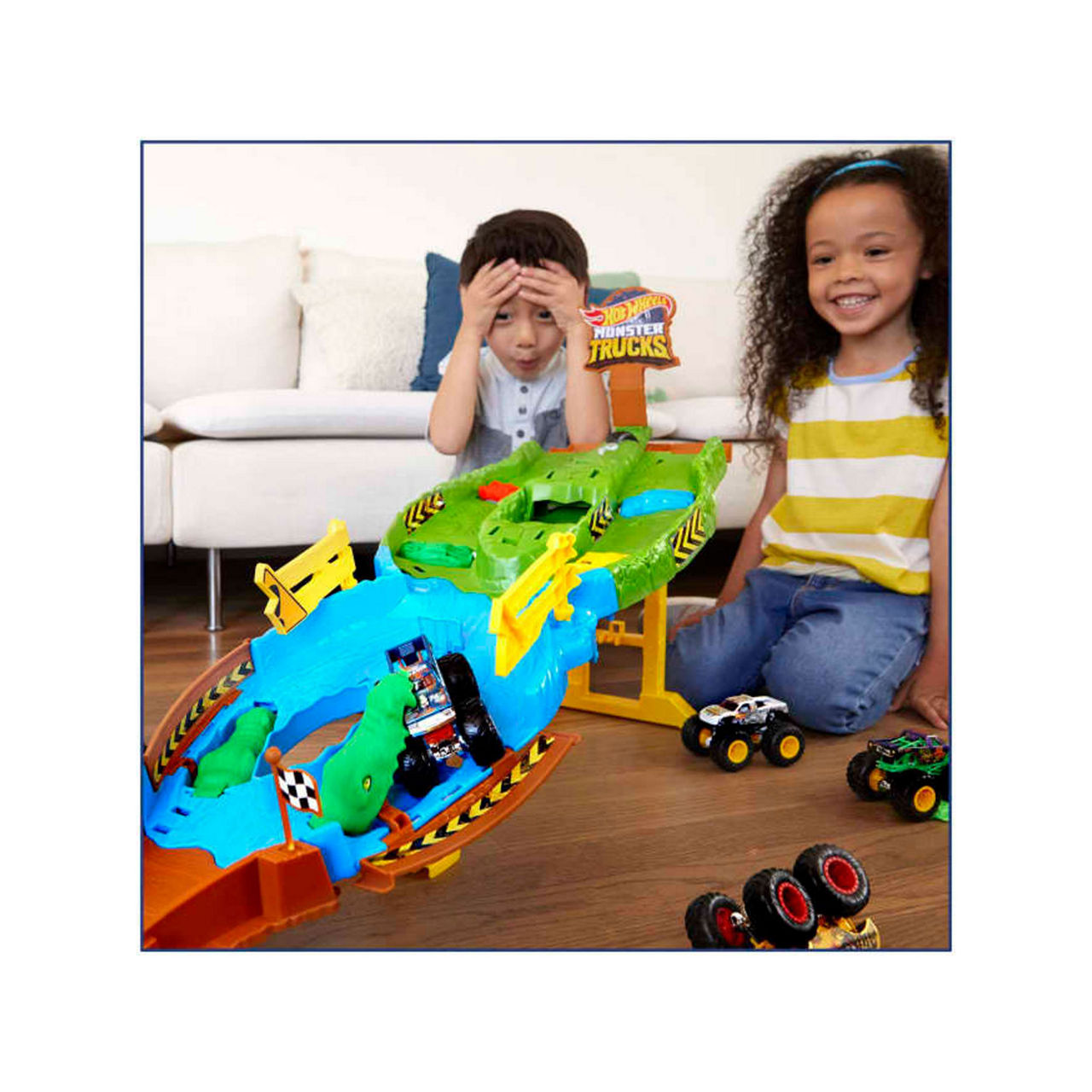 HOT WHEELS Wreckin' Raceway