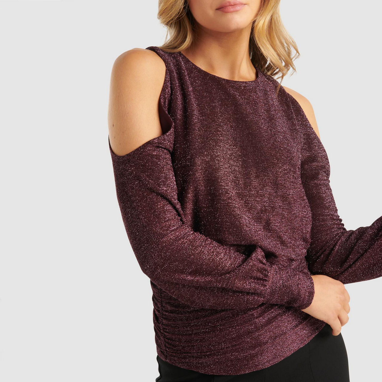 FOREVER NEW Annabelle Glitter Shoulder Cut Out Top