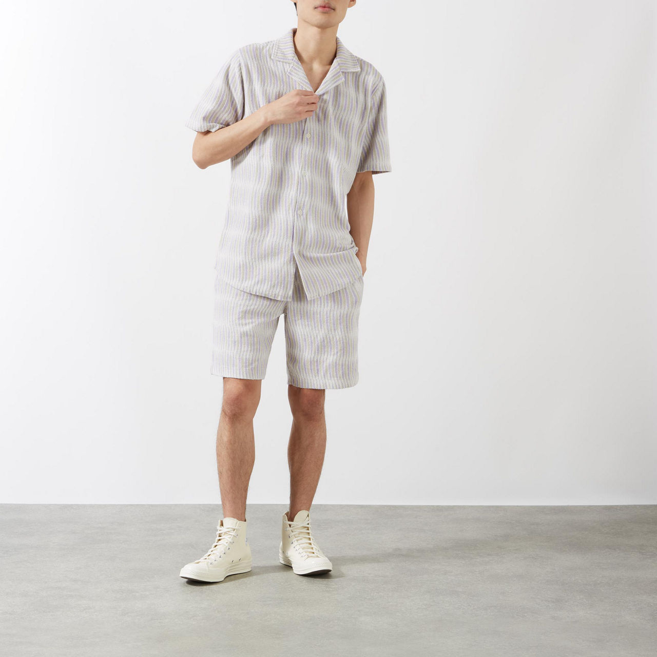 WAX LONDON Didcot Wave Printed Short Sleeve Shirt