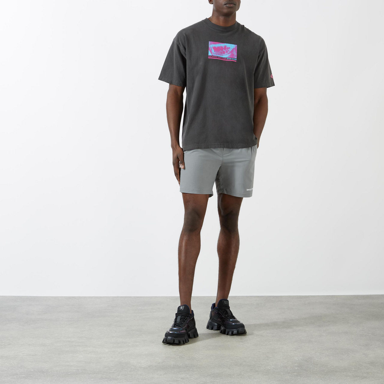 DAILY PAPER Mehani Logo Shorts