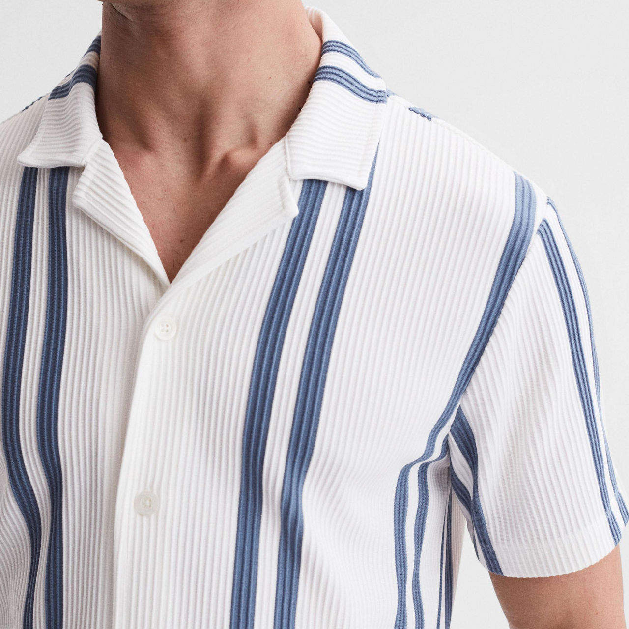 REISS Castle Ribbed Cuban Collar Shirt