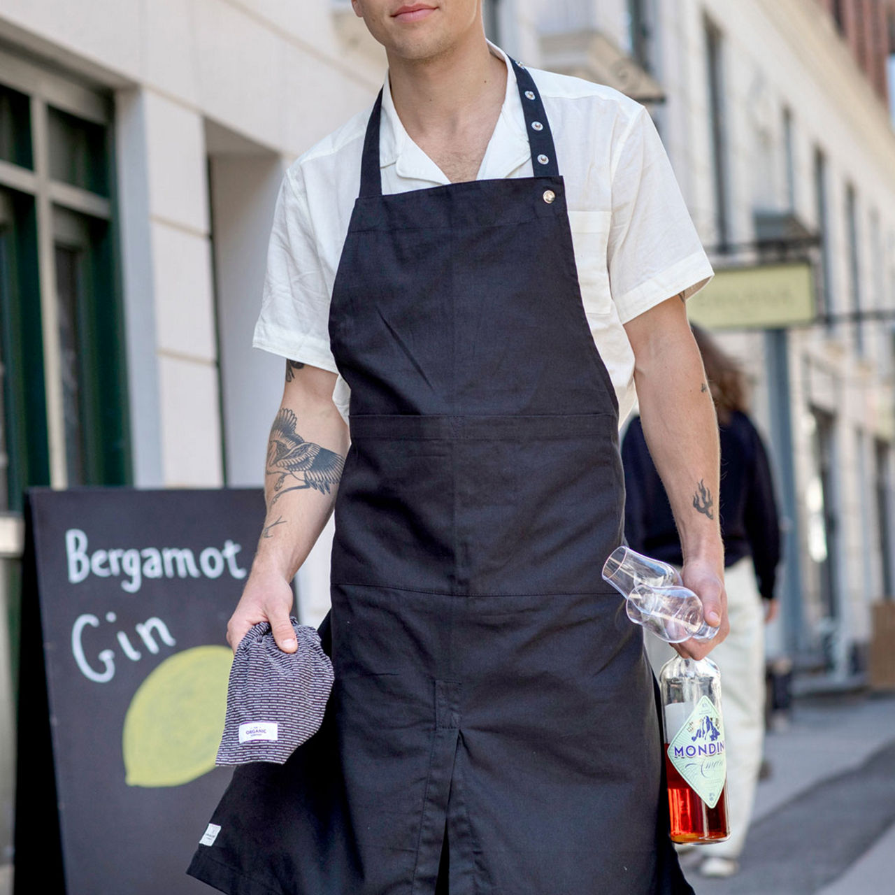 THE ORGANIC COMPANY The Or Apron Pocket And Slit Black