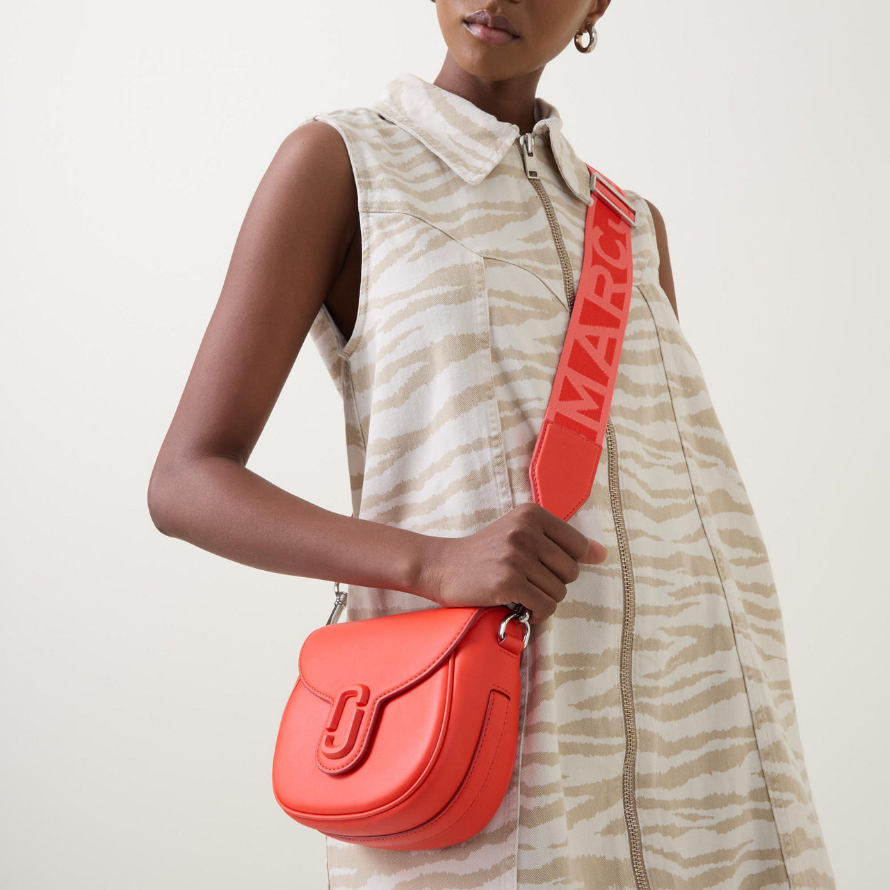 MARC JACOBS The J Marc Small Saddle Bag