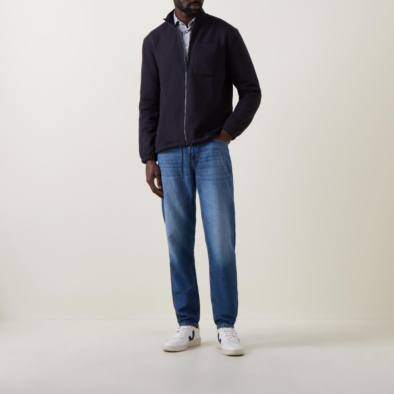Tab Clean Mid-Rise Straight Leg Jeans