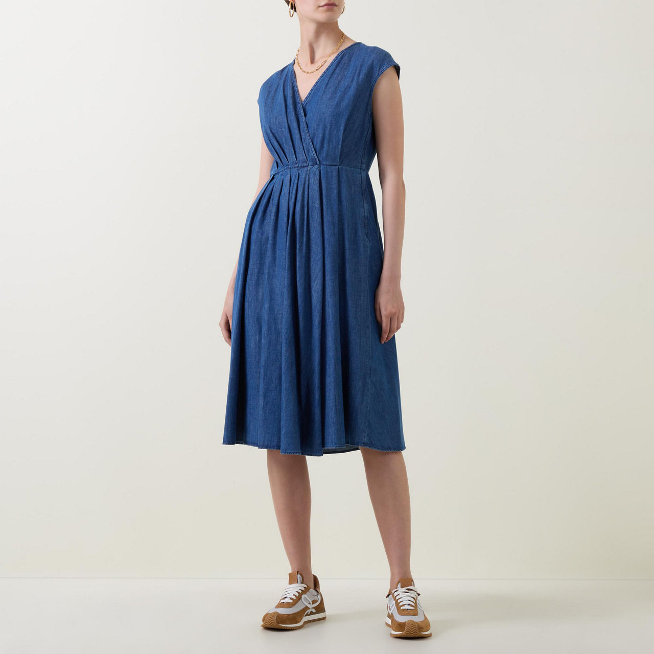 WEEKEND MAX MARA Zuai Denim V Neck Dress