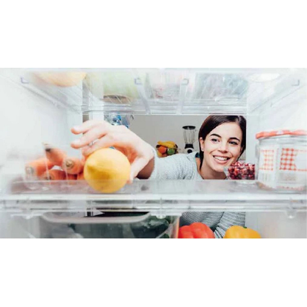 47cm Powerpoint white fridge with chiller box