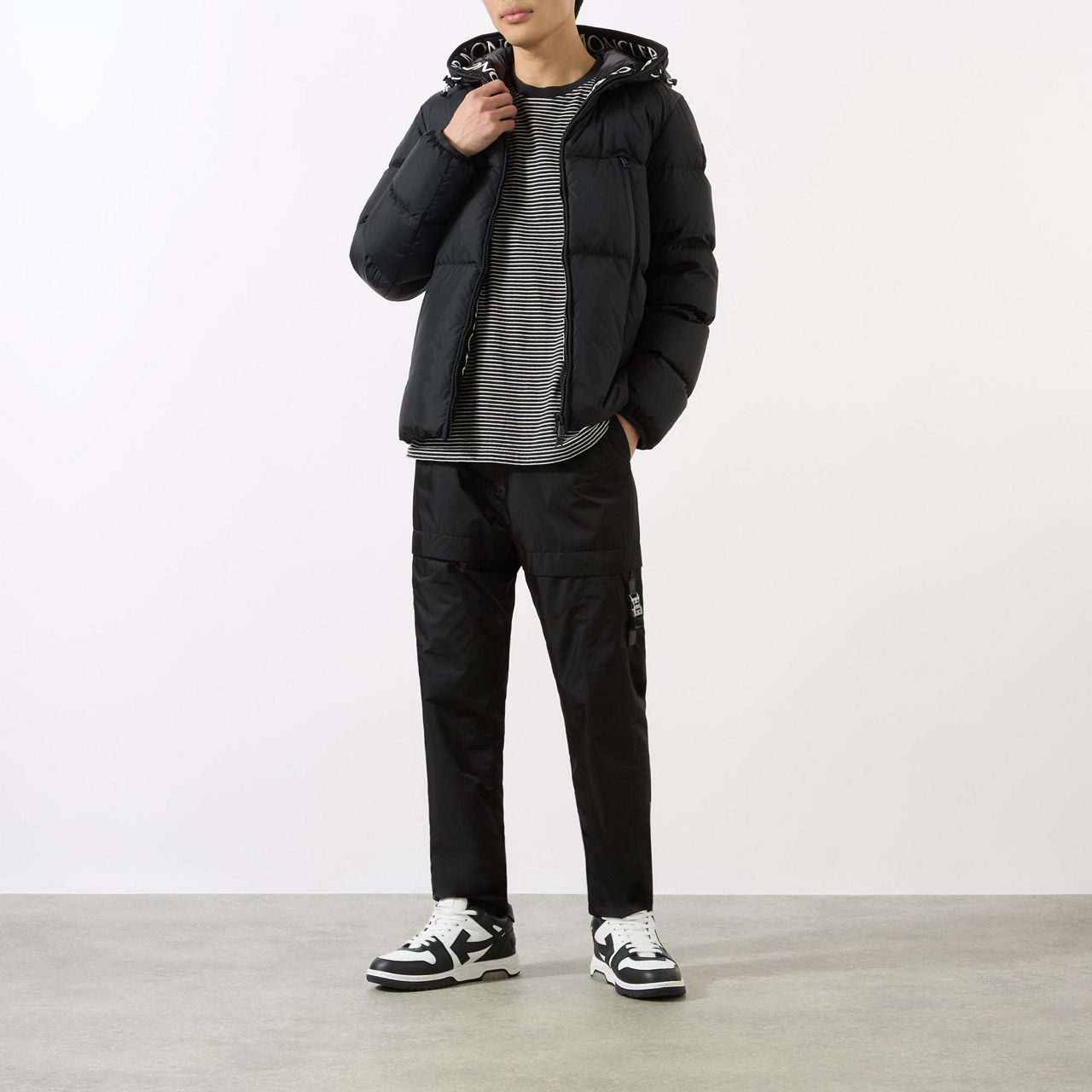 MONCLER Montcla Zip-Through Down Jacket