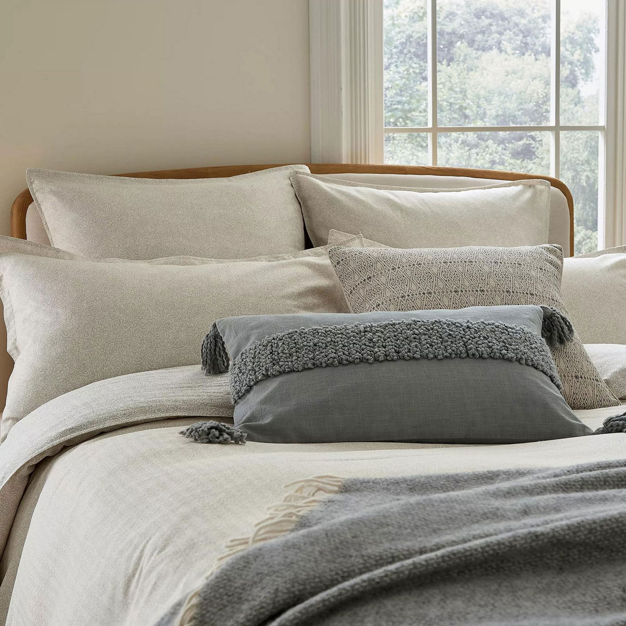 Florin Square Pillowcase Pair Linen