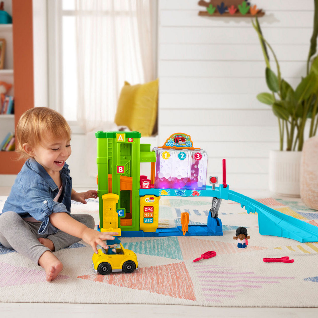 Little People Light-Up Learning Garage Playset