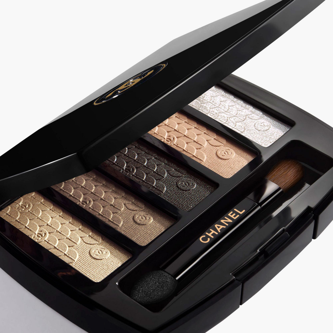 CHANEL Lumière Graphique Exclusive Creation Eyeshadow Palette