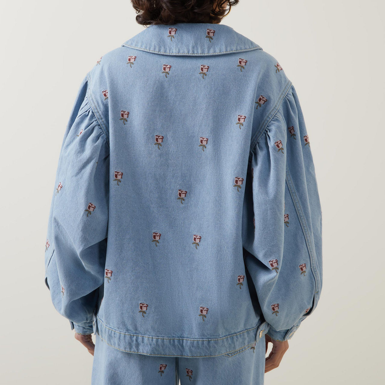 FARM RIO Rose Embroidered Denim Jacket