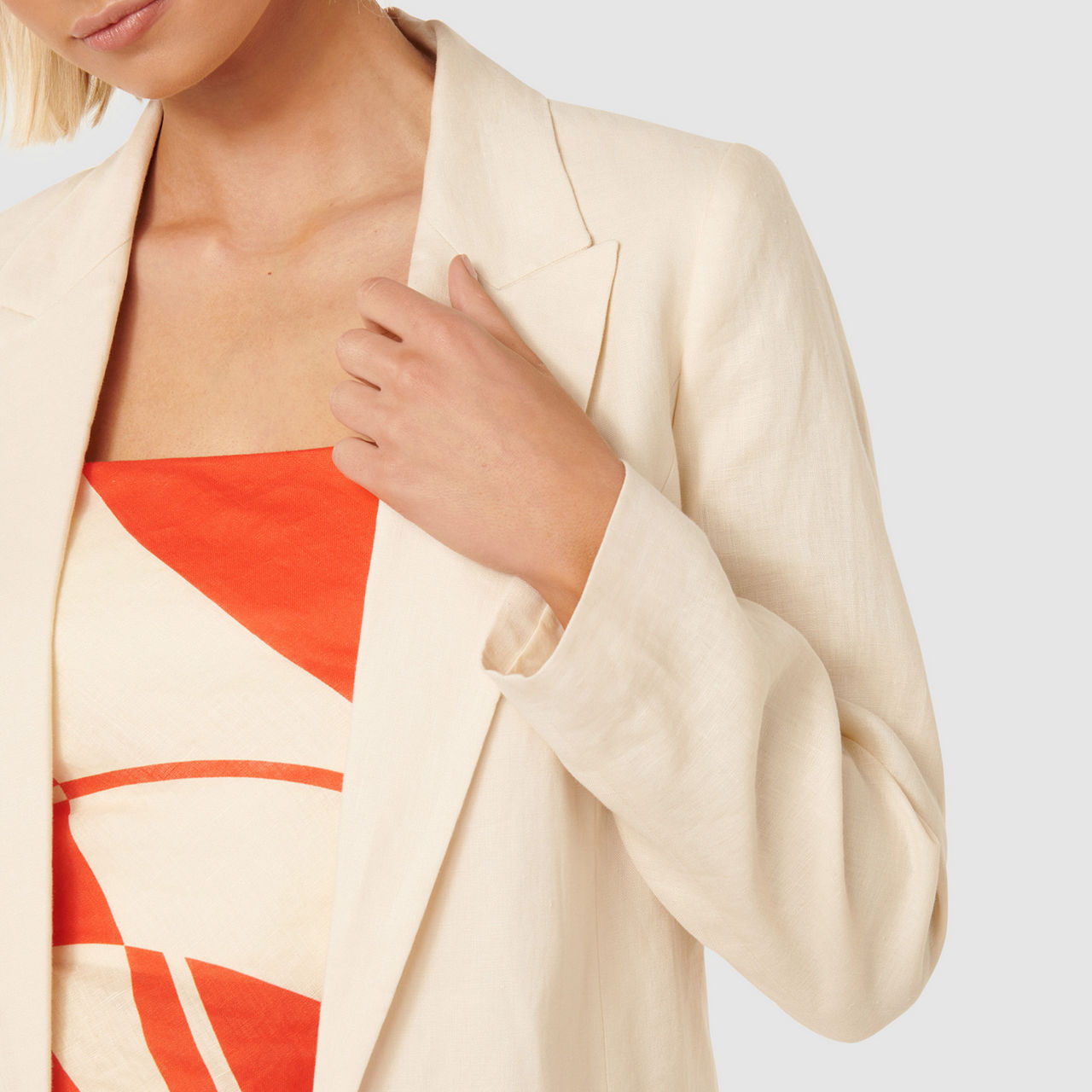 FOREVER NEW Lacey Open Linen Blazer