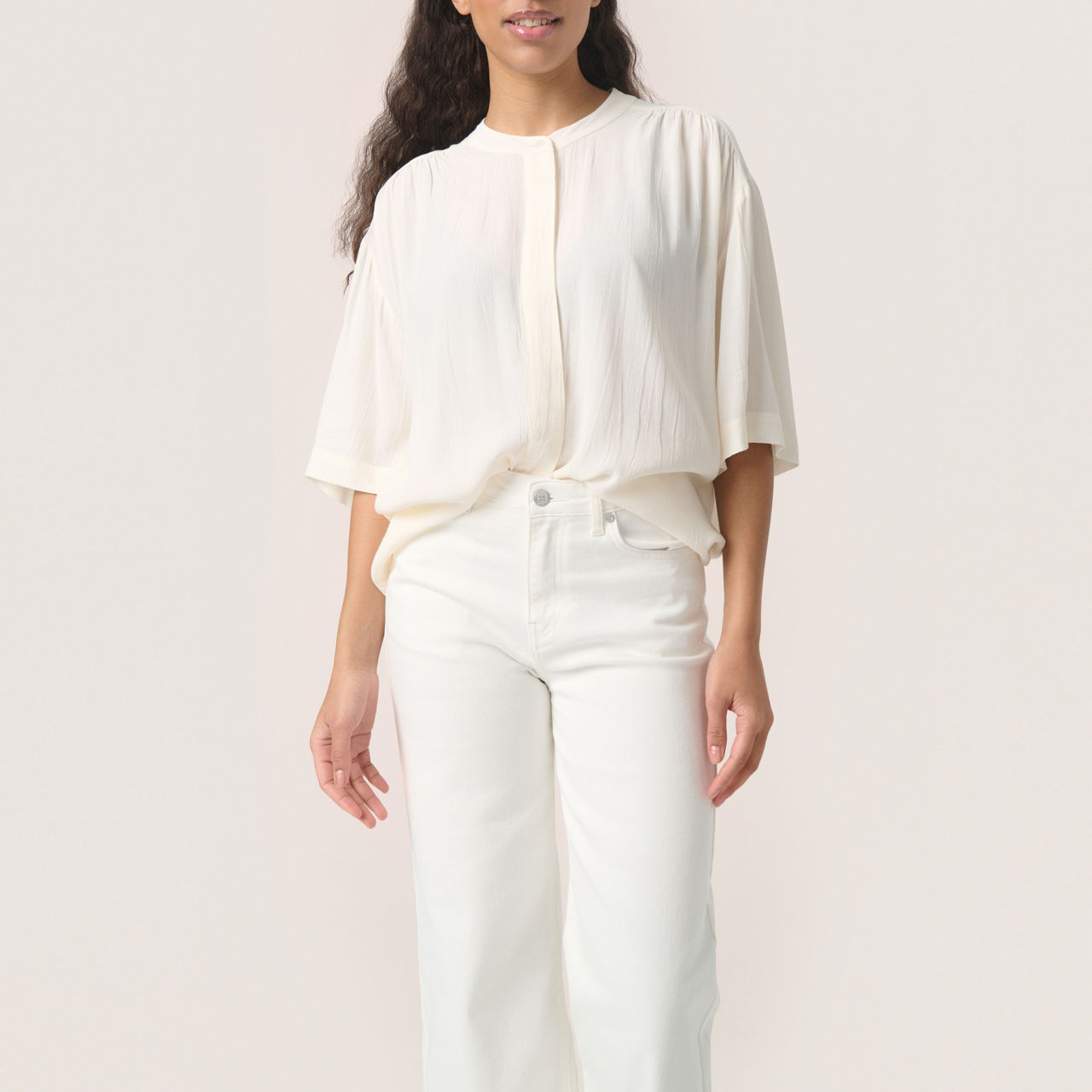 SOAKED IN LUXURY Layna Relaxed Fit Blouse