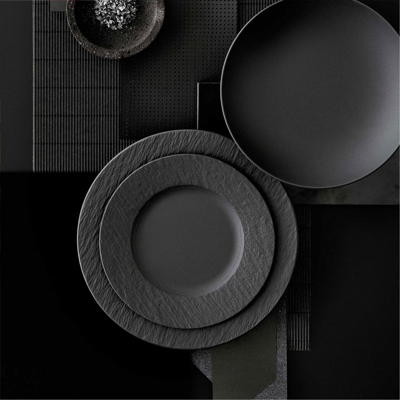 20-Piece Manufacture Rock Dinnerware Set