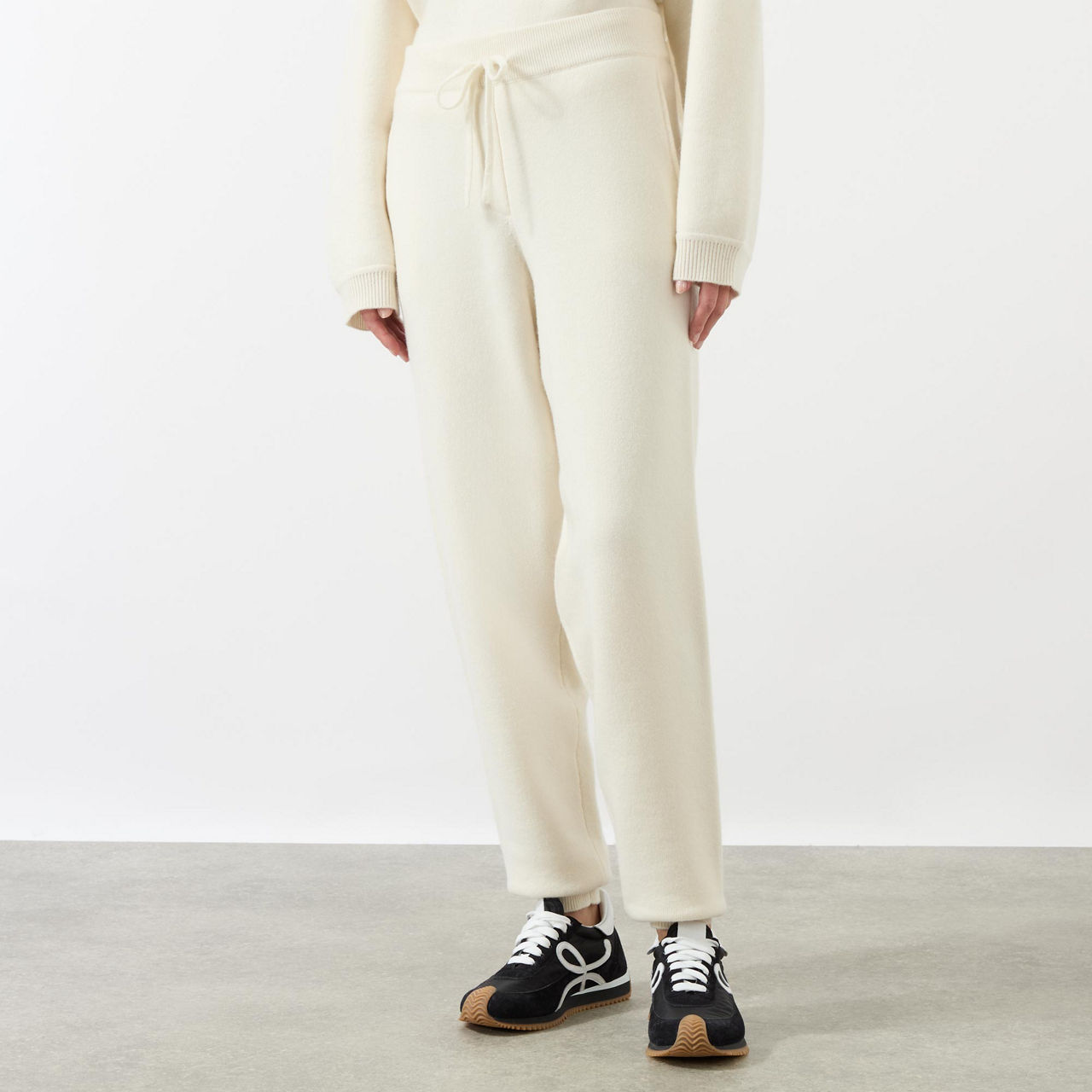 LOULOU STUDIO Hespero Cashmere Drawstring Sweatpants